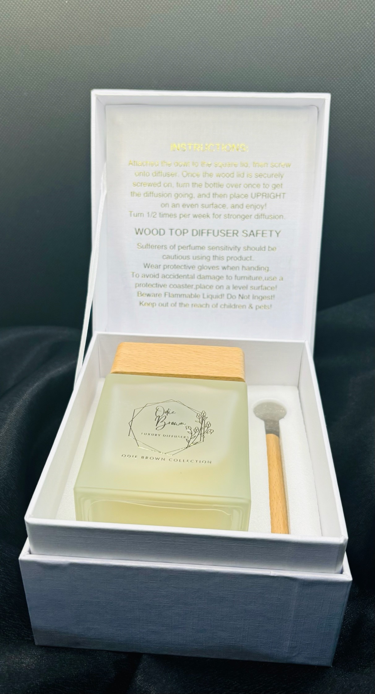 Wood top diffusers - Odie Brown Collection